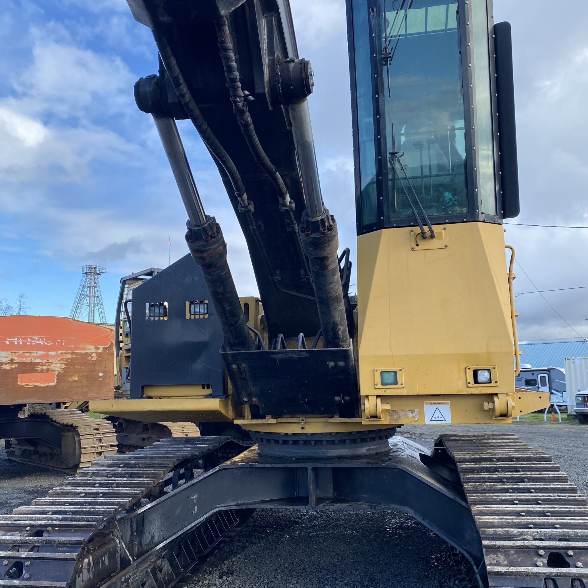 CAT 325C For Sale | Used Log Loader | Precision Machinery