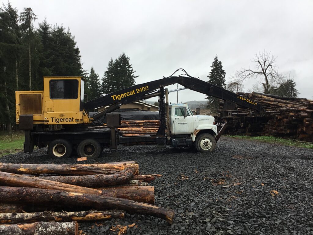 Tigercat 240B Truck Mount Log Loader | Precision Machinery